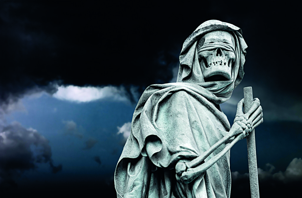 Přízračná postava smrti: Přijde si na konci života pro každého člověka ...